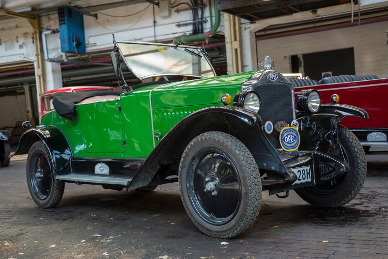 Homecoming for The “Laubfrosch” - Opel POST