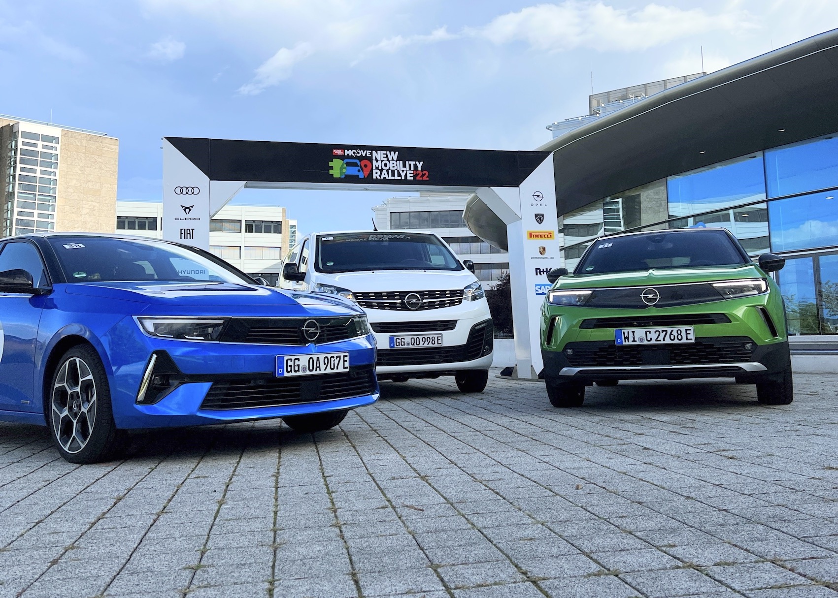 Triple electrified - Opel POST