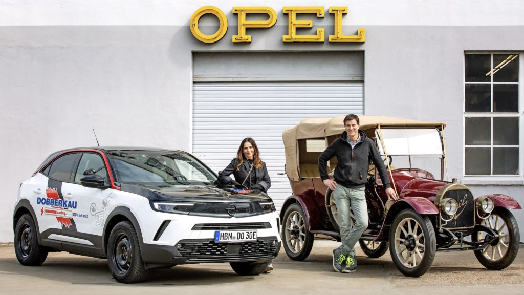 Opel Post | International