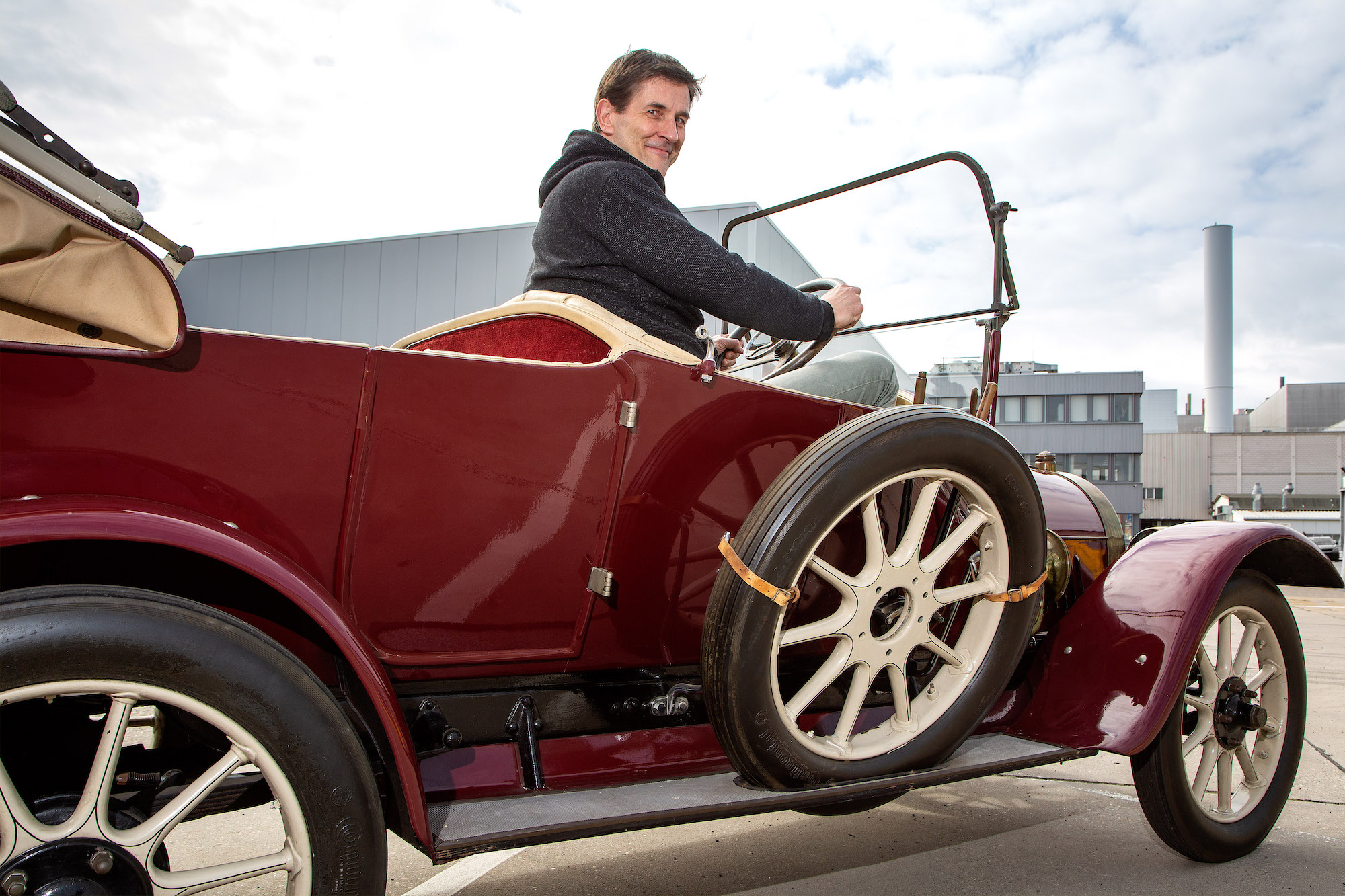 Germany’s Oldest Driving School Drives Opels - Opel POST