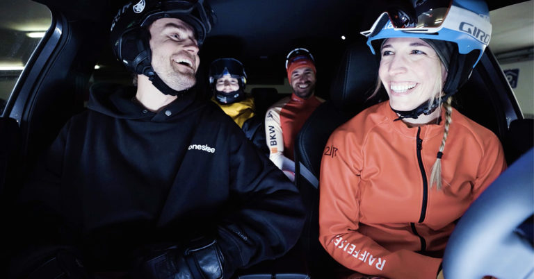 Opel Post | International