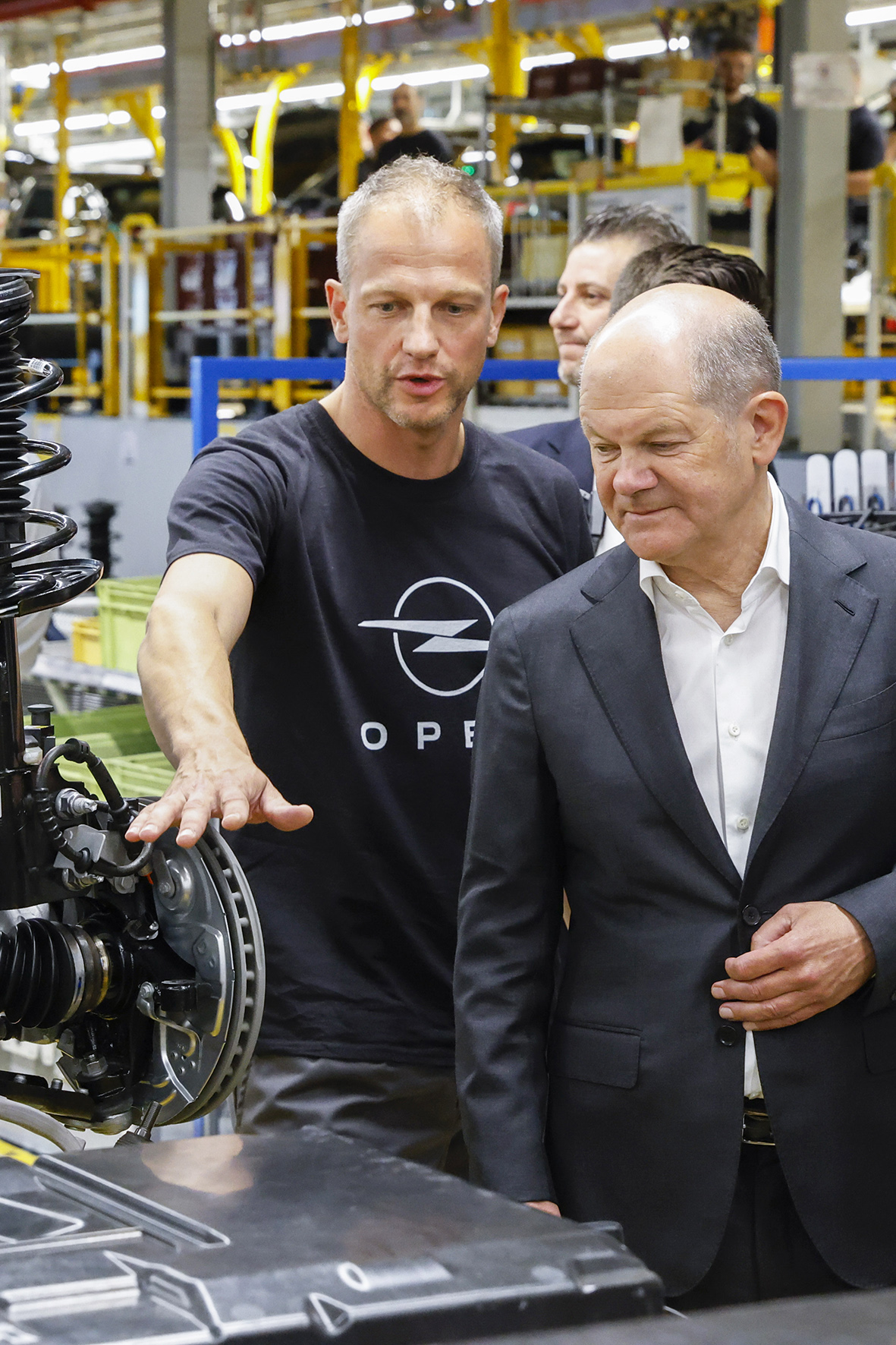 Opel feiert – und der Kanzler feiert mit - Opel POST
